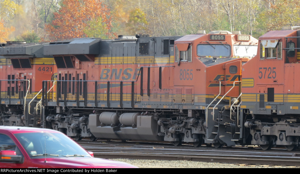 BNSF 8055